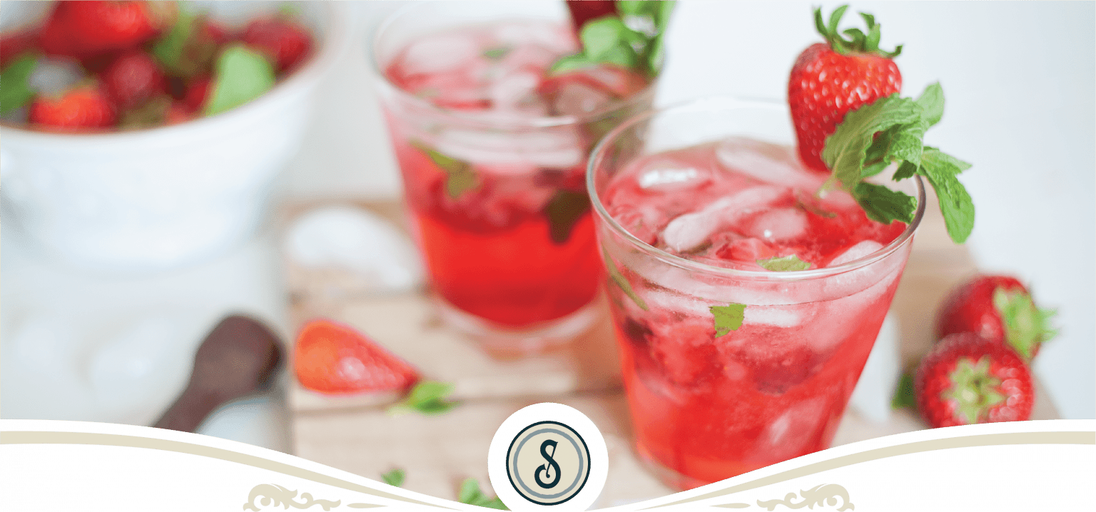 Strawberry Mint Sipper – Sugarlands Distilling Company