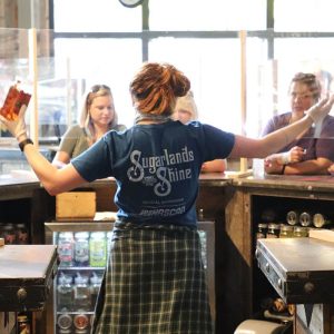 Roaming Man Tennessee Straight Rye Whiskey – Sugarlands Distilling Company