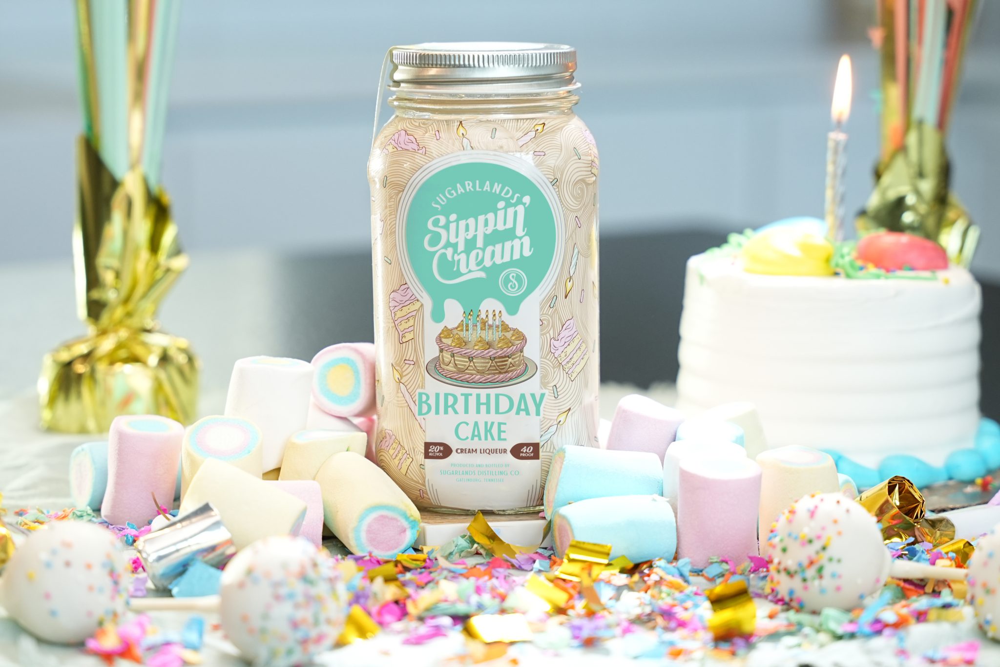 Sugarlands Introduces Birthday Cake Sippin Cream, Golic Family as Brand ...